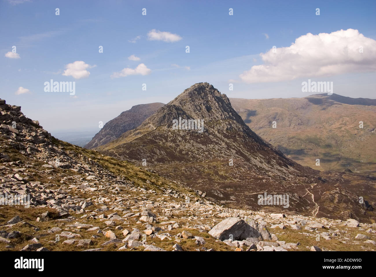 Tryfan from the shoulder of Glyder Fach Snowdonia Stock Photo - Alamy