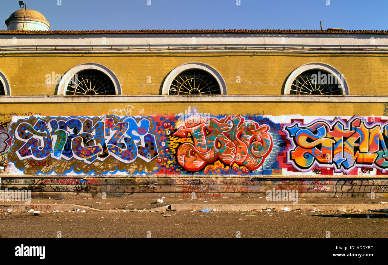 Grafitti art rome hi-res stock photography and images - Alamy