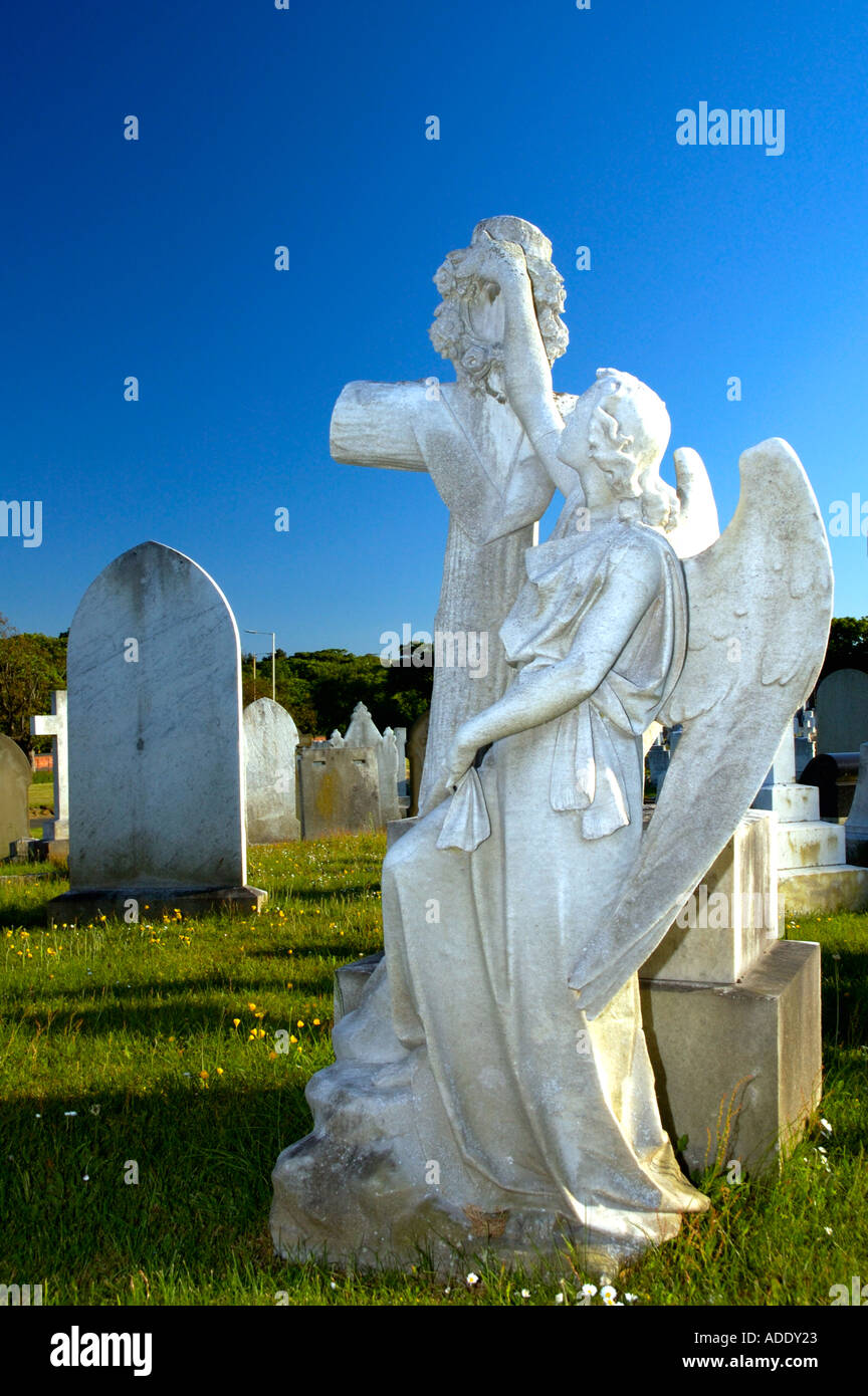 Female goth graveyard hi-res stock photography and images - Alamy
