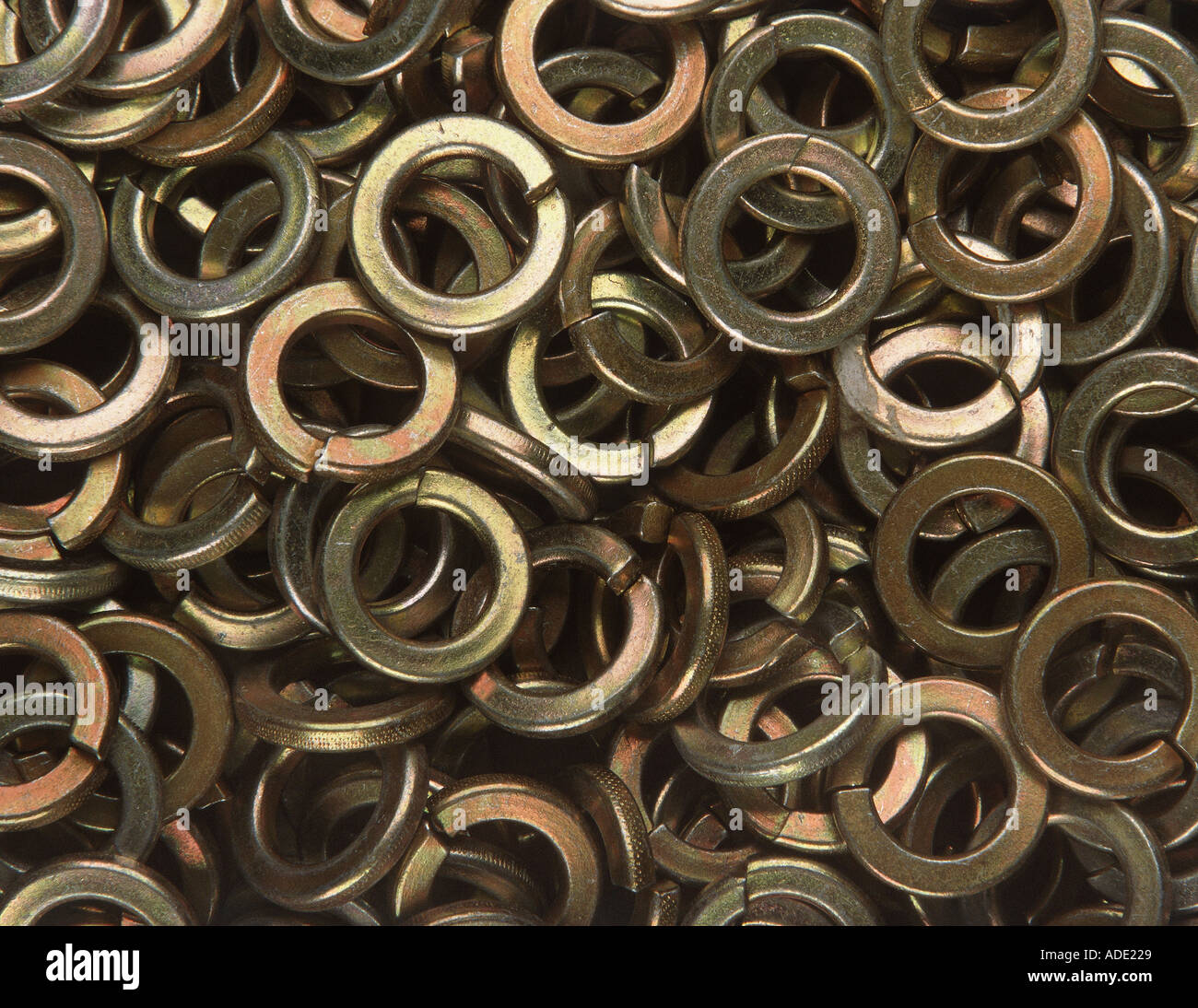 Brass washers hi-res stock photography and images - Alamy