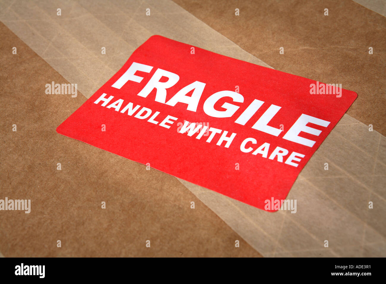 Fragile package hi-res stock photography and images - Alamy
