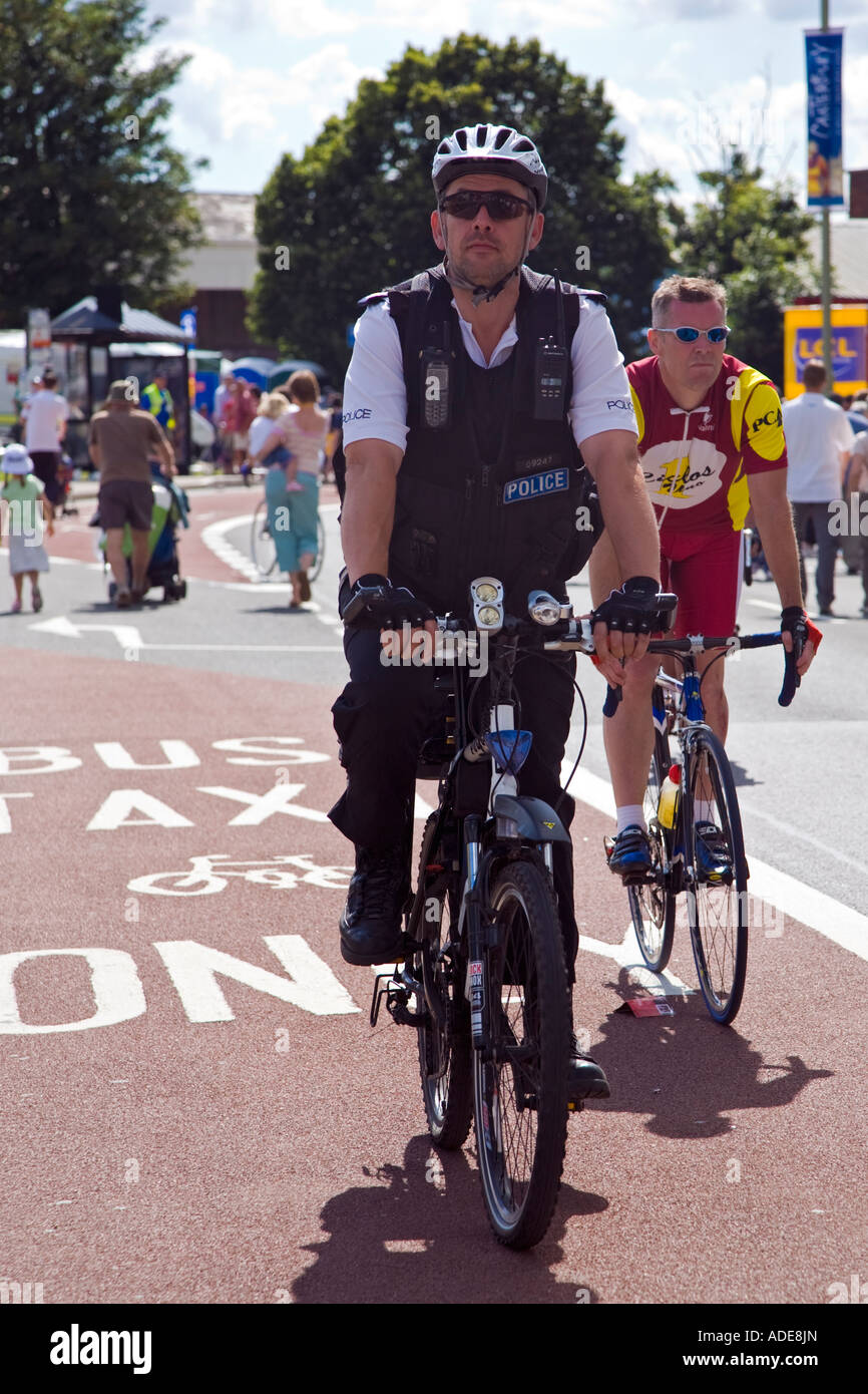 Uniform cyclist hi-res stock photography and images - Alamy