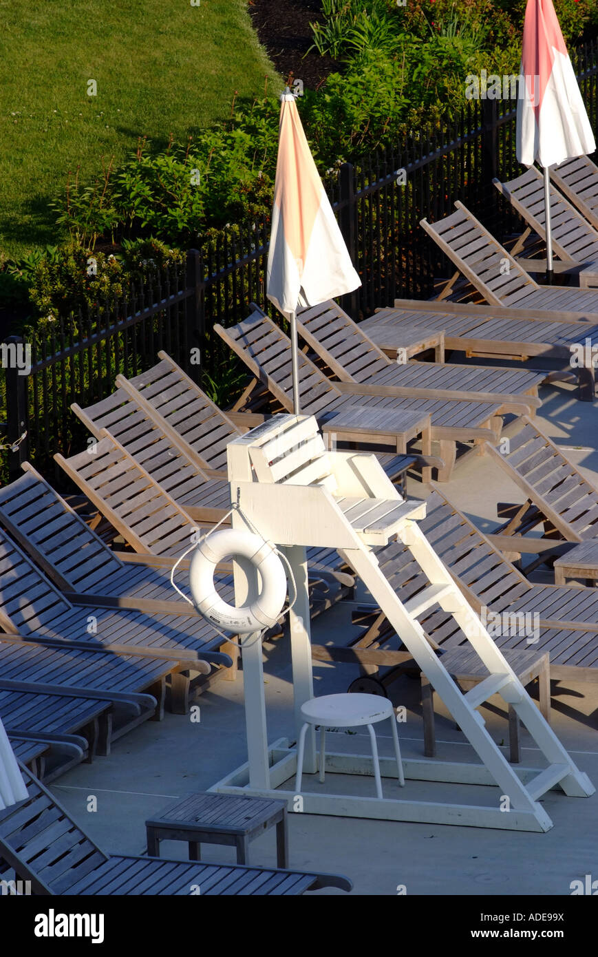 White lifeguard chair white pool chairs hi-res stock photography and ...