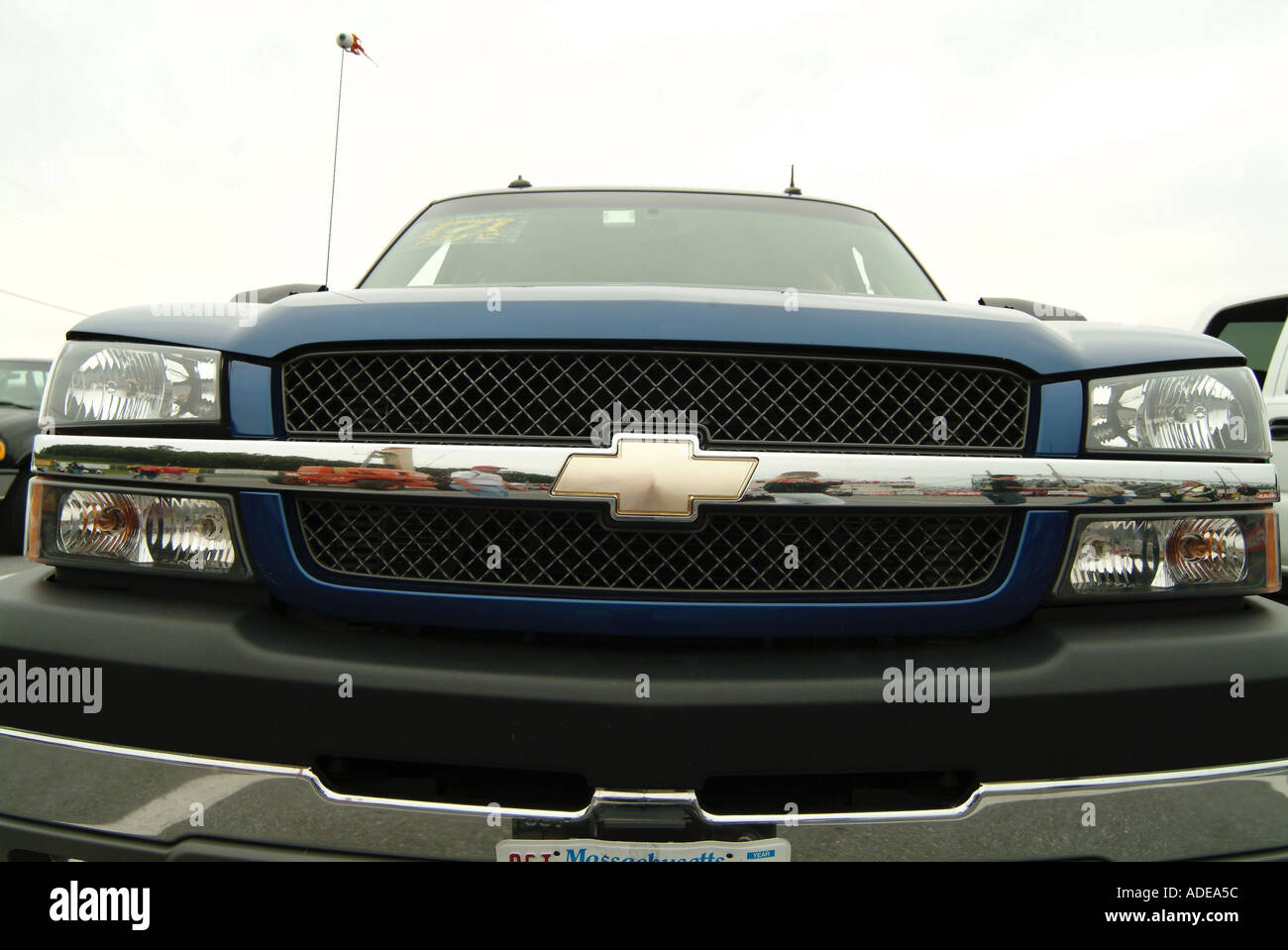 Chevy Pick Up truck chevrolet american car SUV army vechical car gas ...