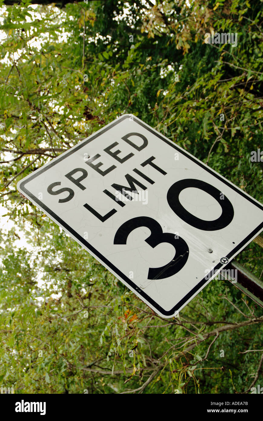 30 road sign crash hi-res stock photography and images - Alamy