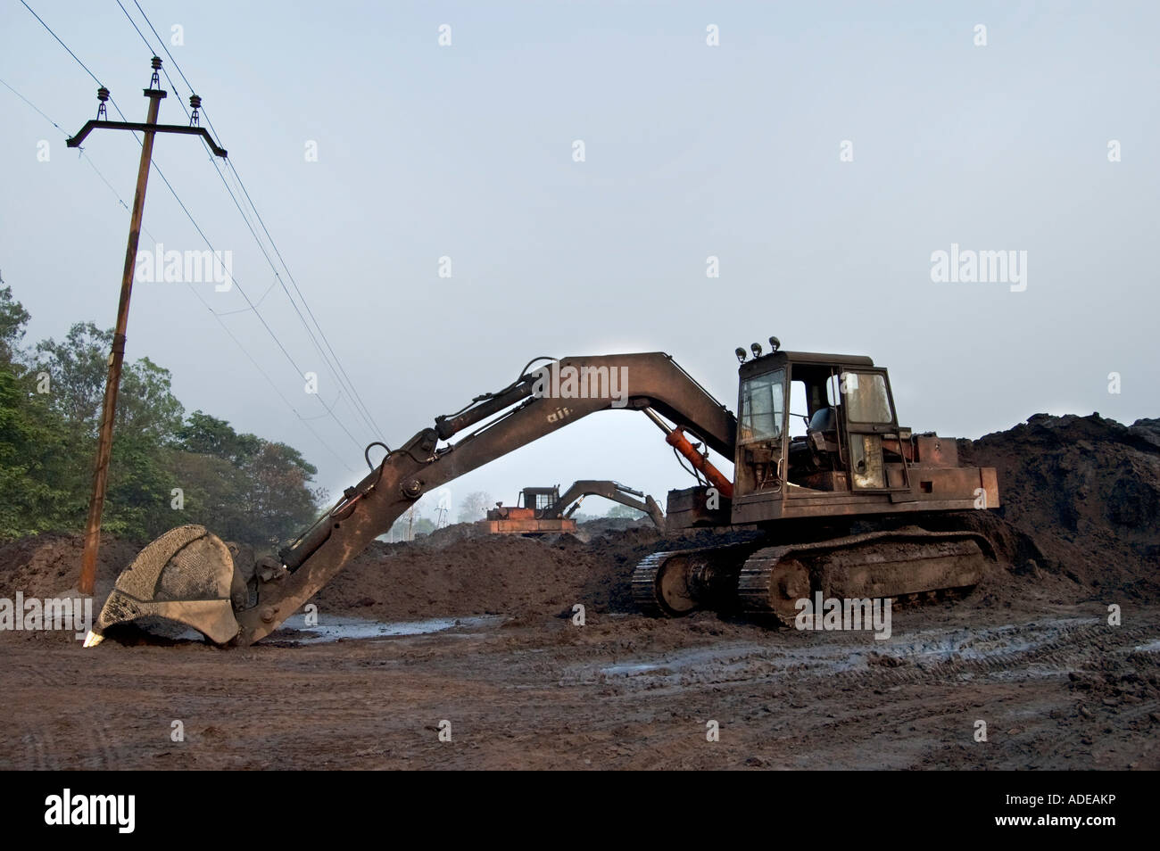 Big machines hi-res stock photography and images - Alamy