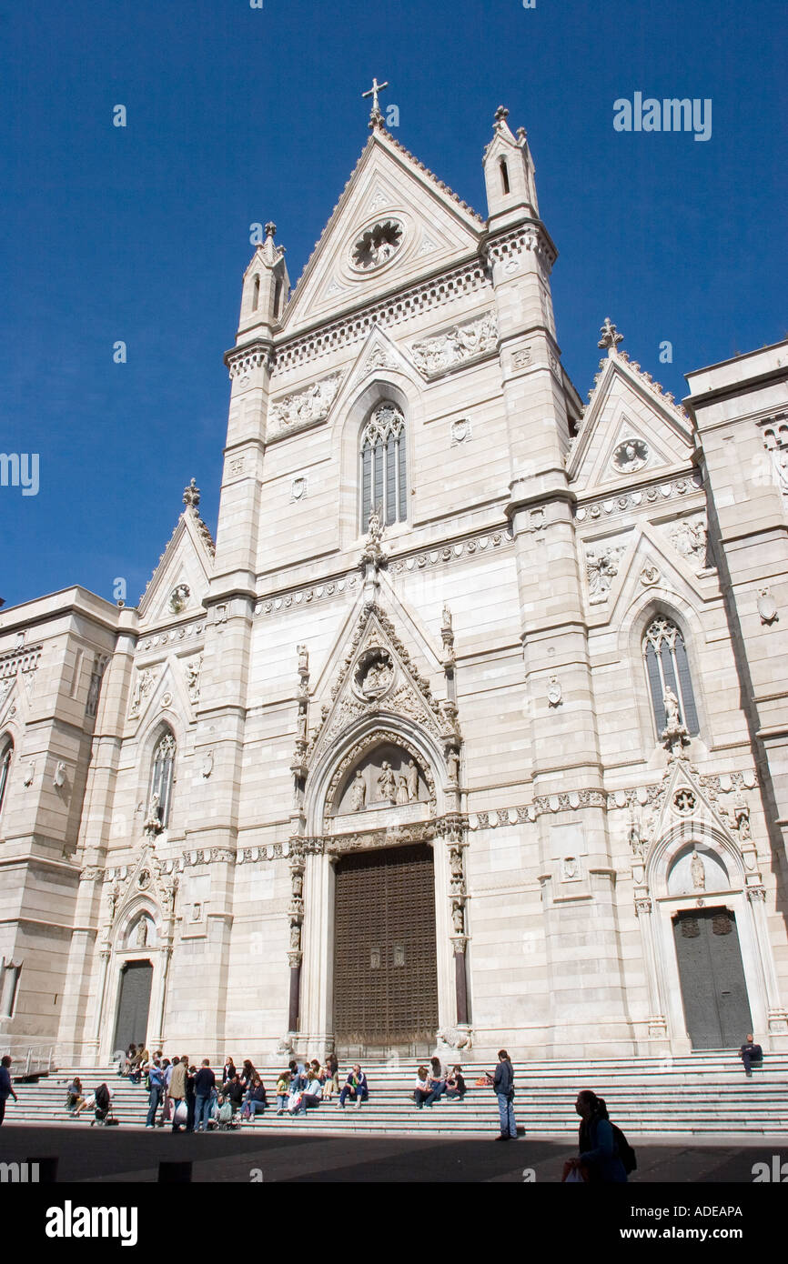 Duomo naples cathedral exterior hi-res stock photography and images - Alamy