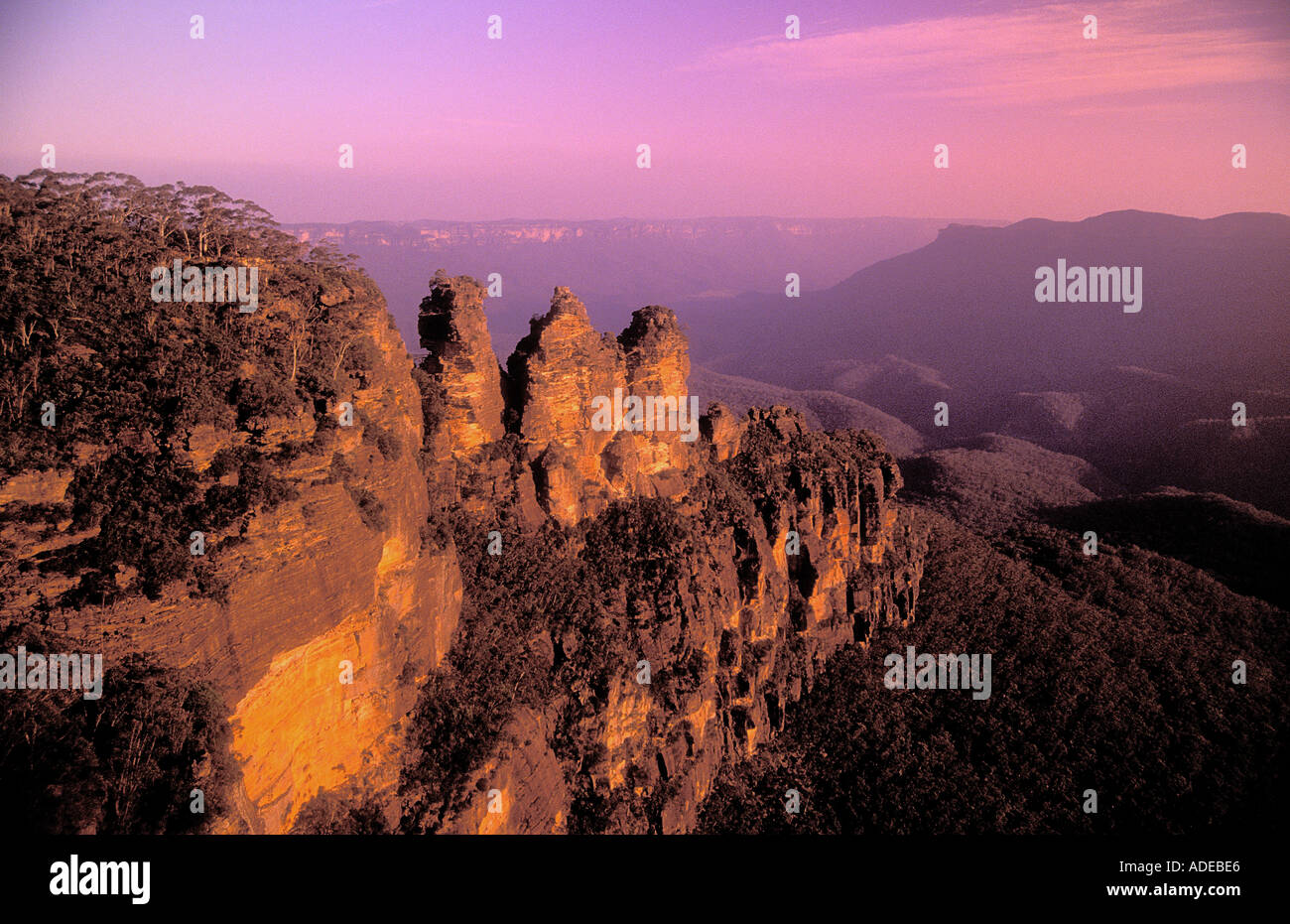 The Three Sisters Rocks at sunset Katoomba NSW Australia Stock Photo ...