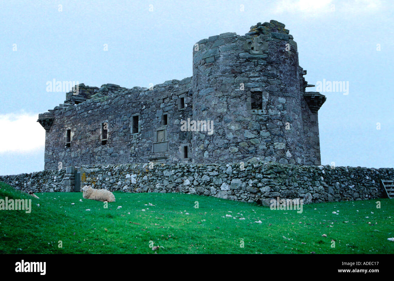 Muness Castle Unst Shetland Islands Scotland most northerly castle in ...