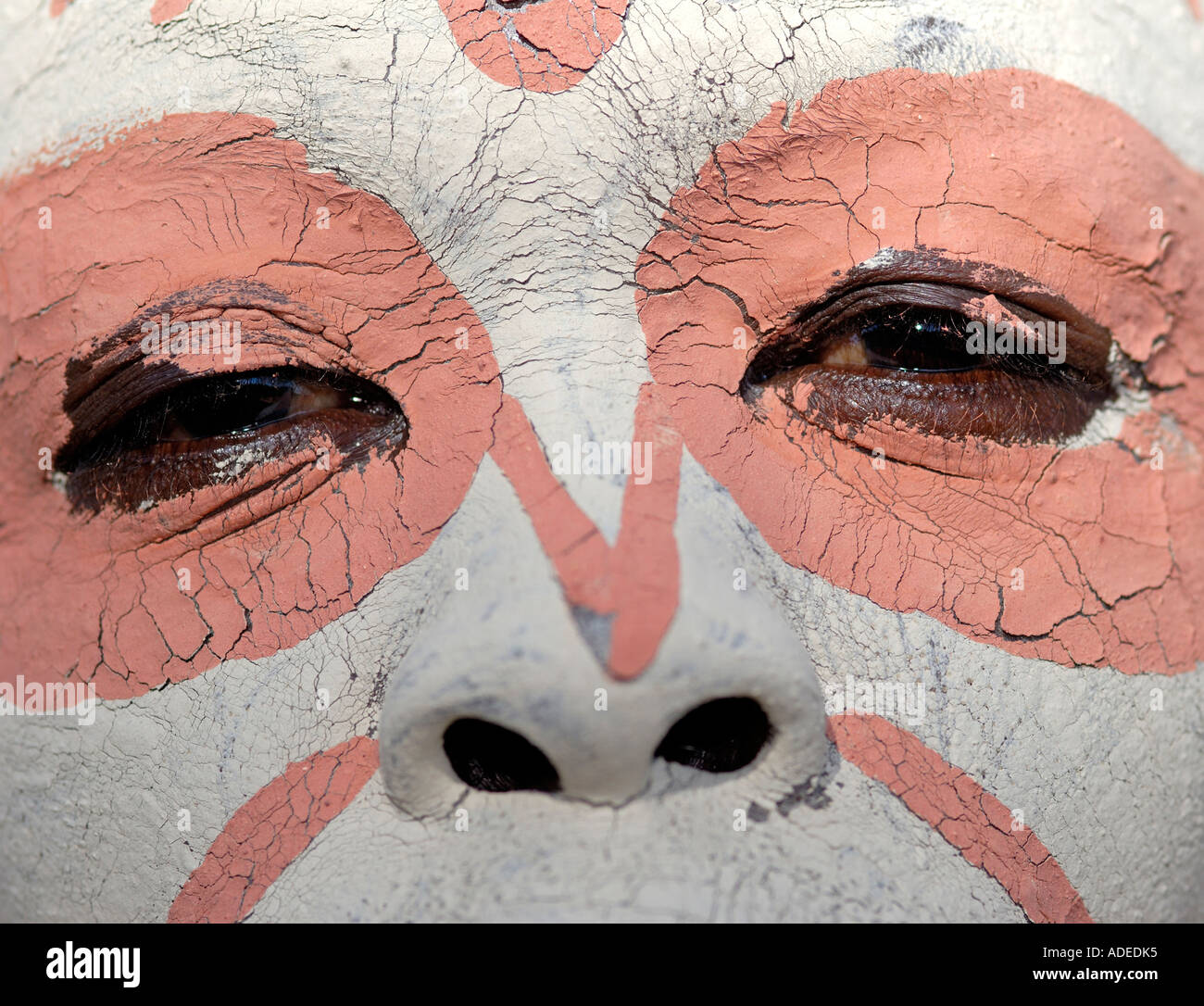 Eyes of Kikuyu dancer with traditionally painted face Kenya Stock Photo ...