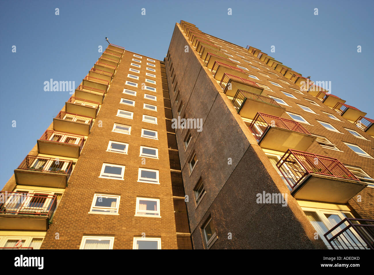 Tower block in Sherwood, Nottingham Stock Photo - Alamy