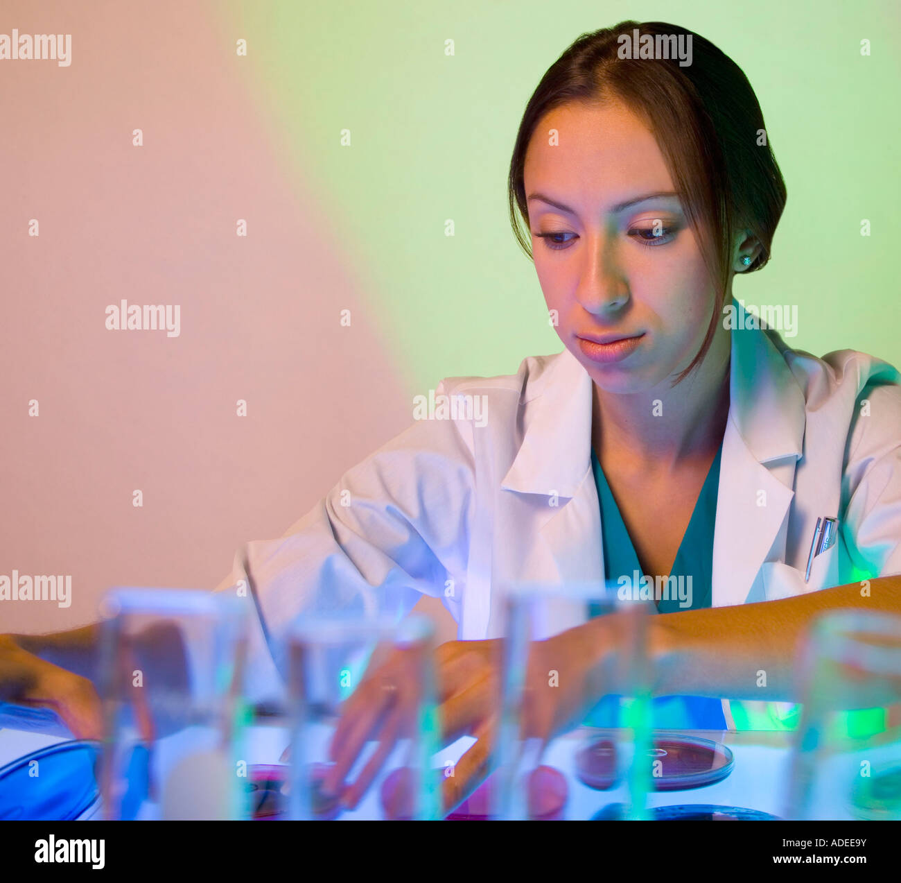 Source lab hi-res stock photography and images - Alamy