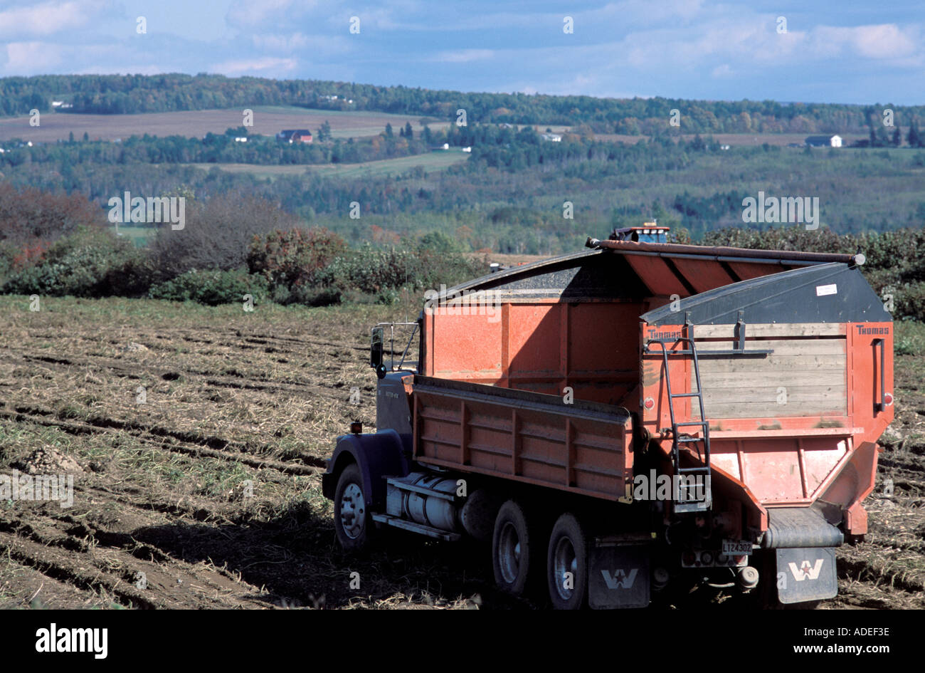 Potato truck hi-res stock photography and images - Alamy