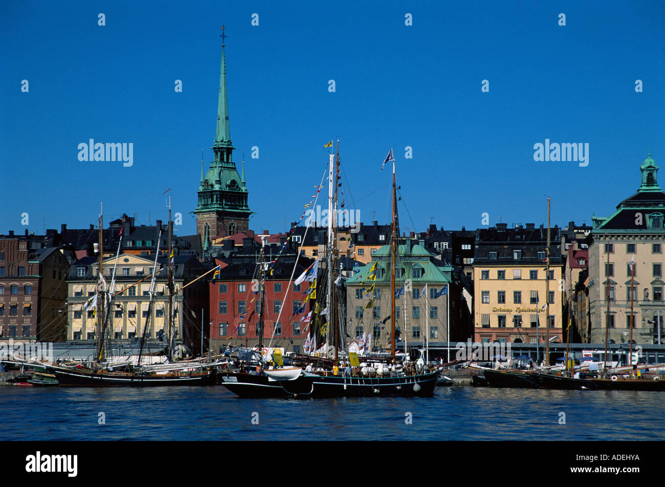 Sweden. Stockholm. Gamla Stan. Waterfront buildings Stock Photo - Alamy