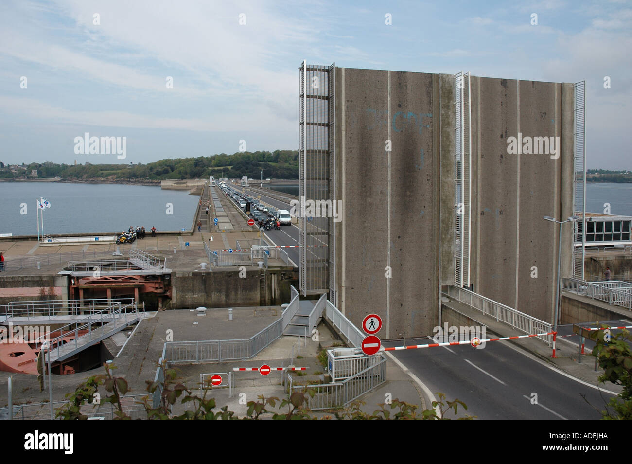 Rance dam and power hi-res stock photography and images - Alamy