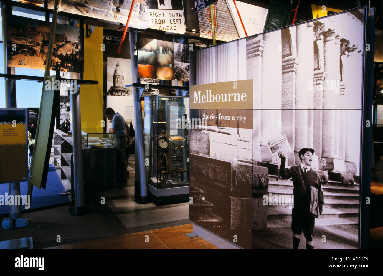 Museum displays photos hi-res stock photography and images - Alamy