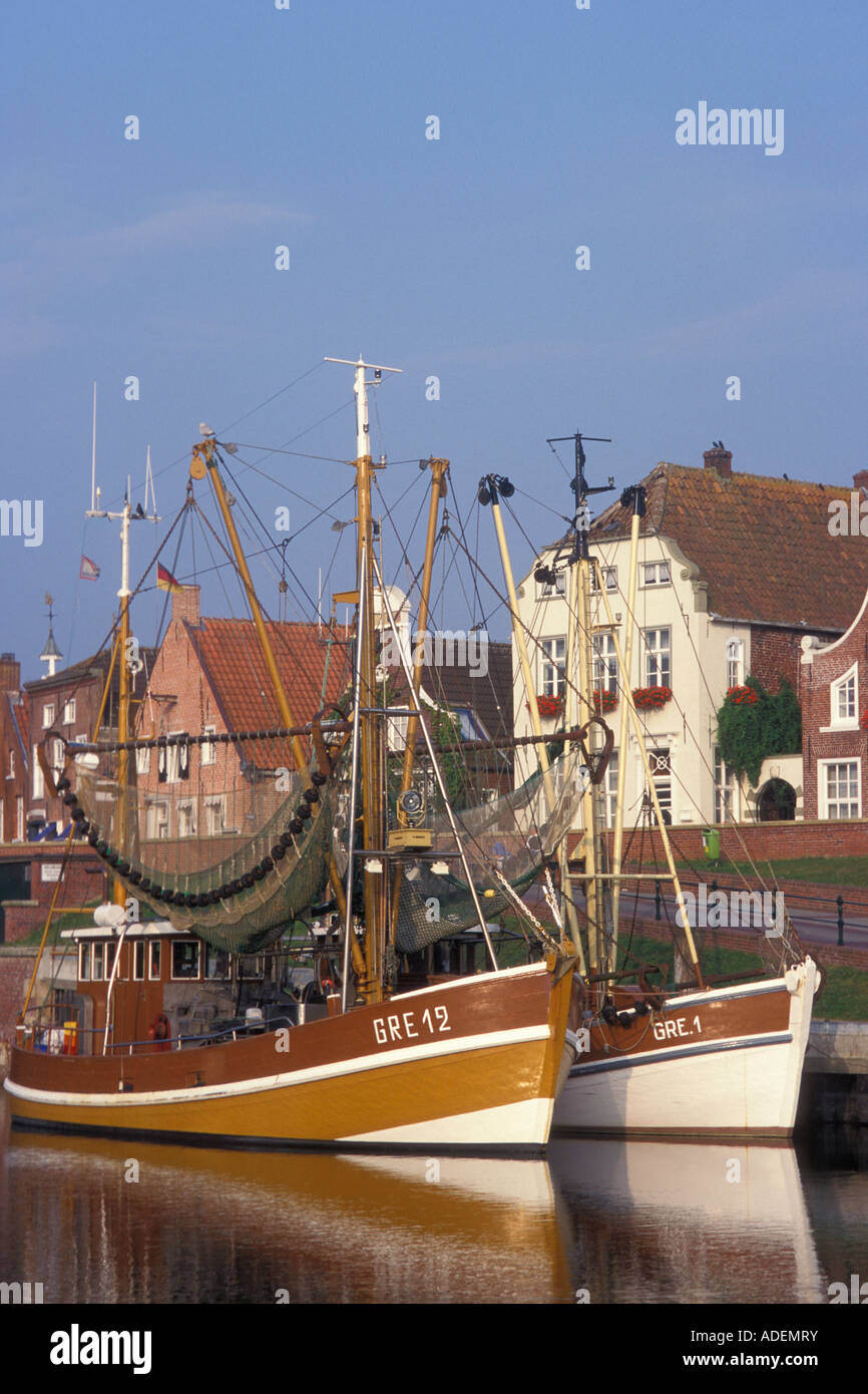 Fishing trawlers at the harbour in Greetsiel North Sea Coast Lower ...
