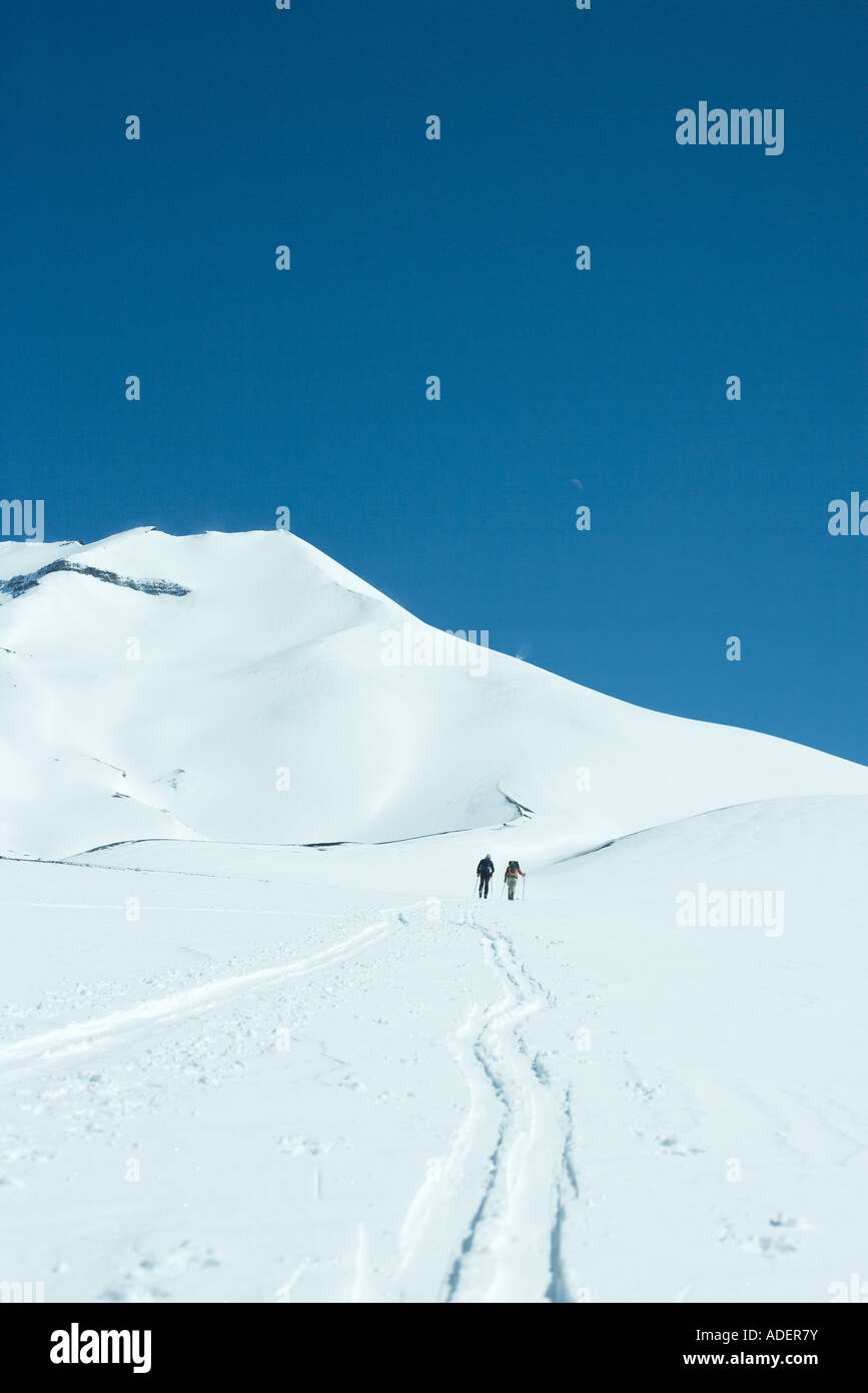 Long distance cross country ski hi-res stock photography and images - Alamy