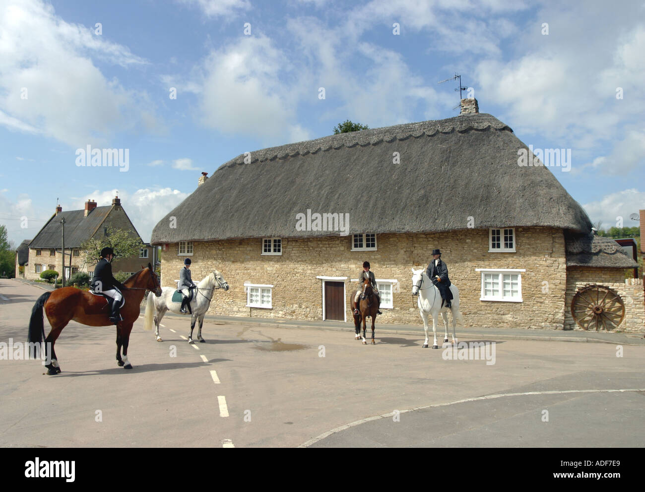 England rural hi-res stock photography and images - Alamy