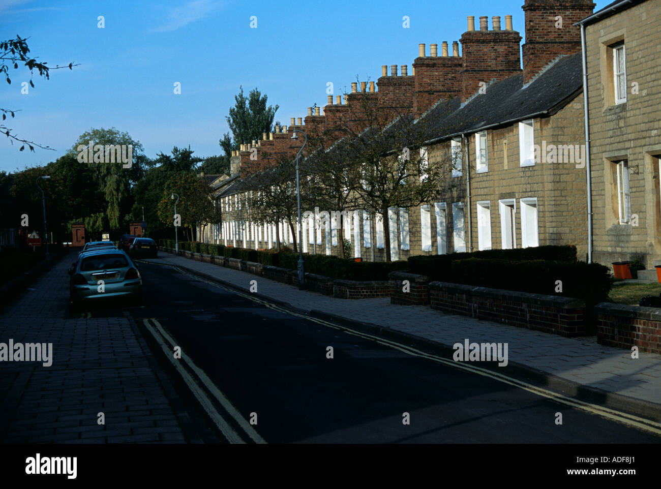 Victorian workers cottages hi-res stock photography and images - Alamy