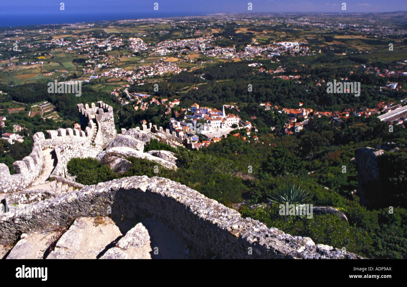 Perimeter building houses hi-res stock photography and images - Alamy