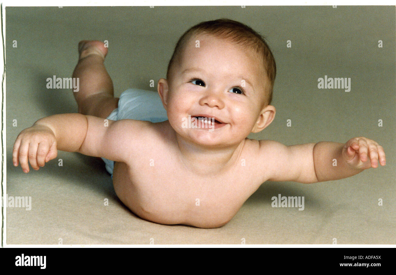 Flying with infant hi-res stock photography and images - Alamy