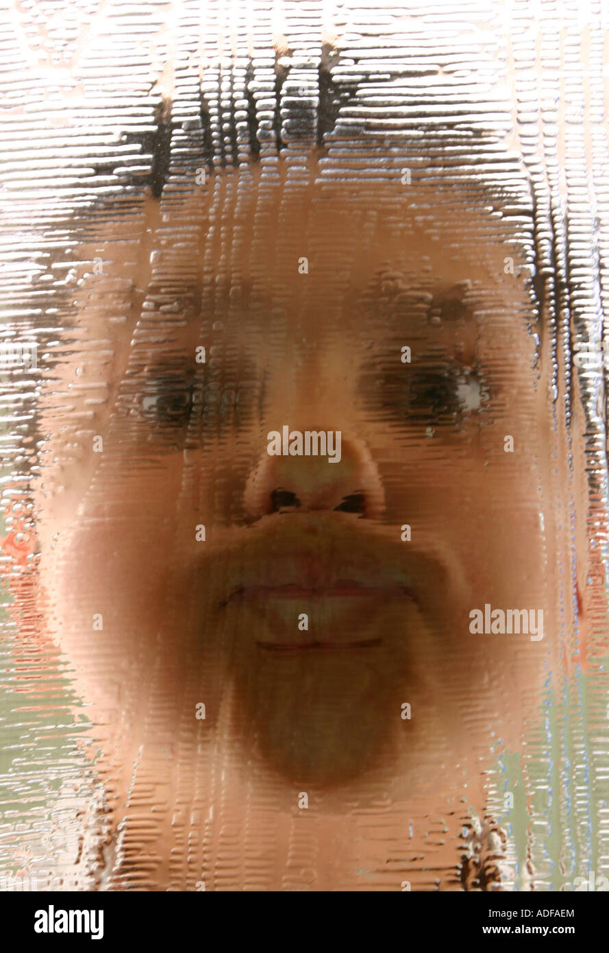 Face distorted through glass hi-res stock photography and images - Alamy
