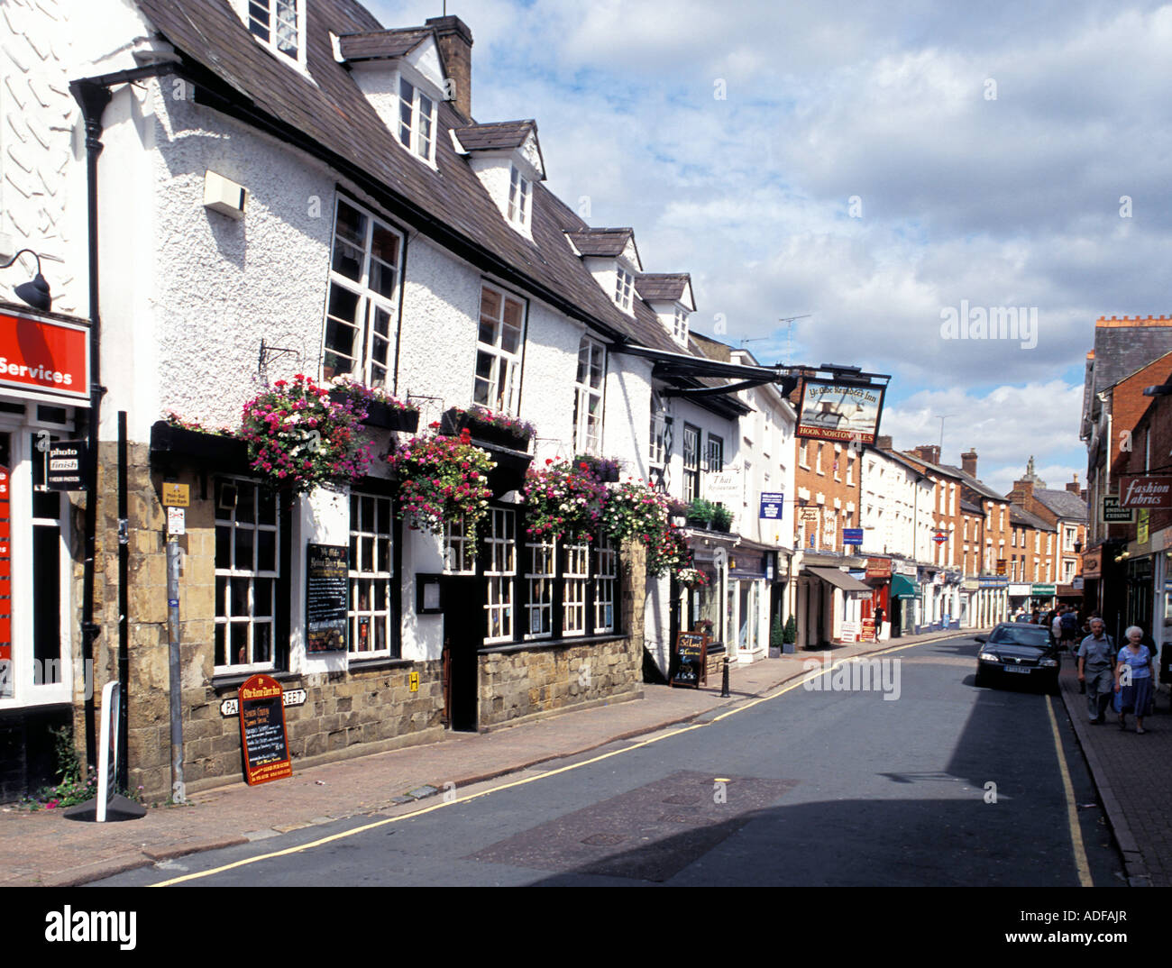 Banbury town centre high street hi-res stock photography and images - Alamy