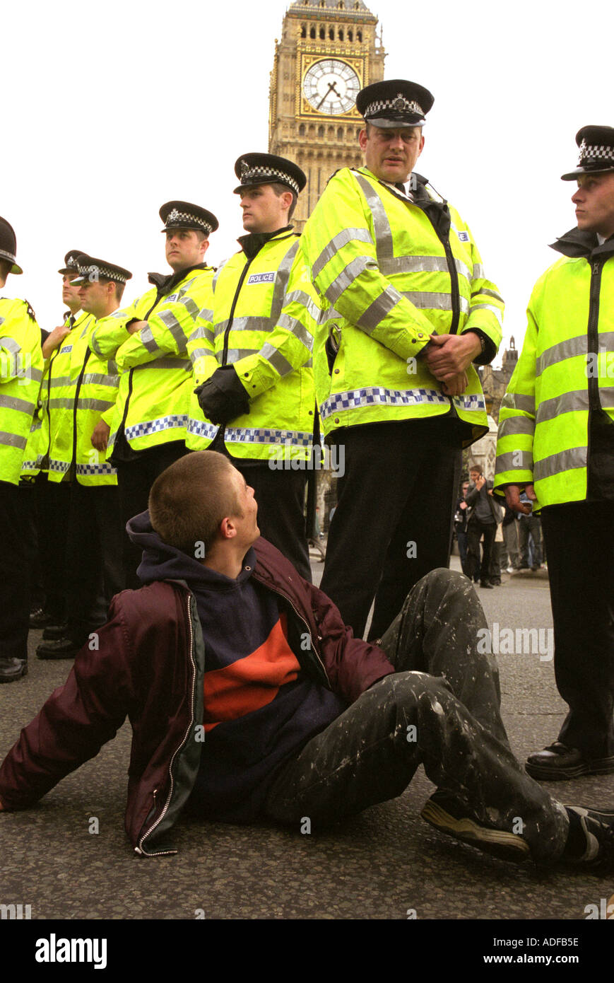 Westminster square hi-res stock photography and images - Alamy