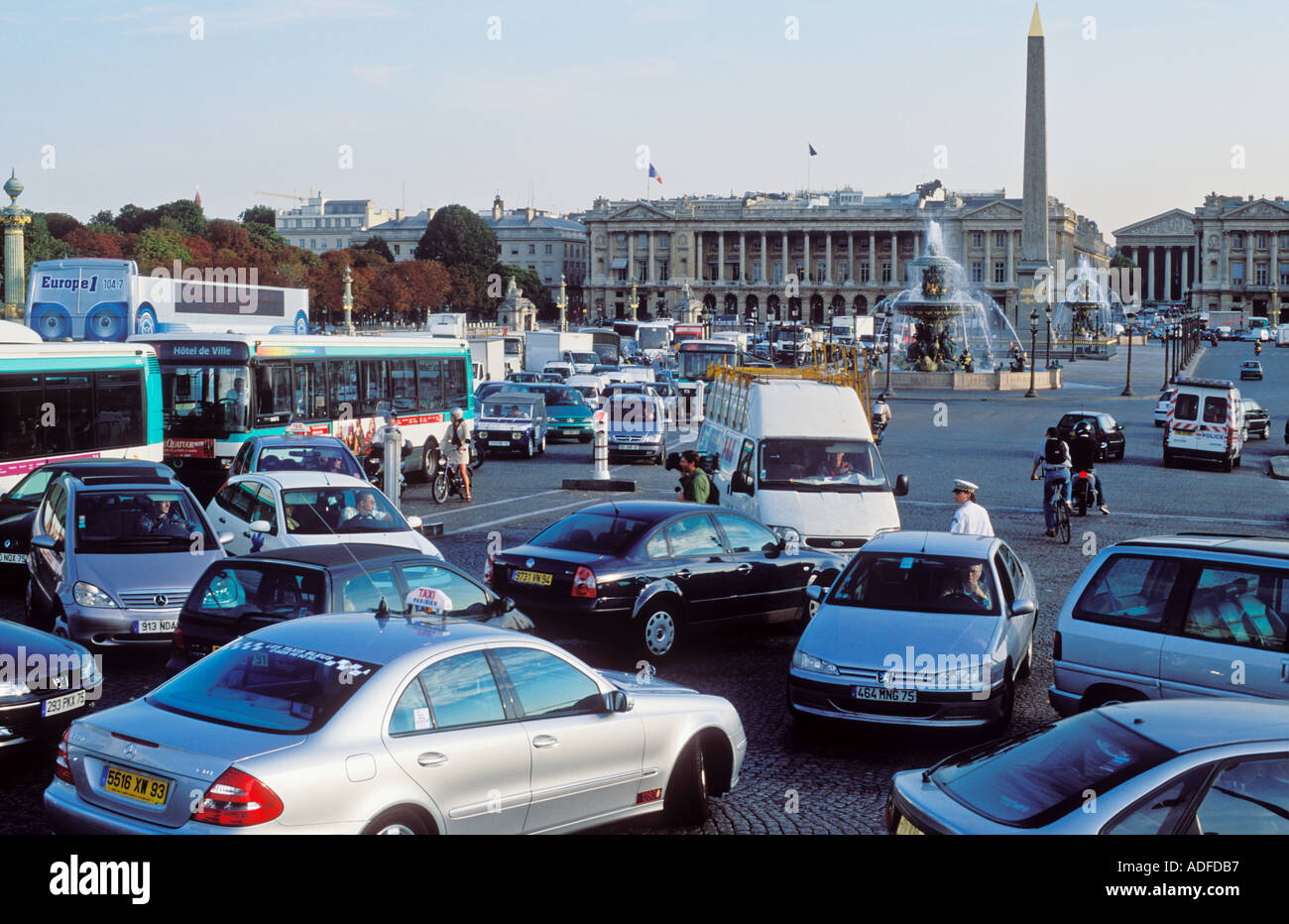 Traffic jam paris hi-res stock photography and images - Alamy