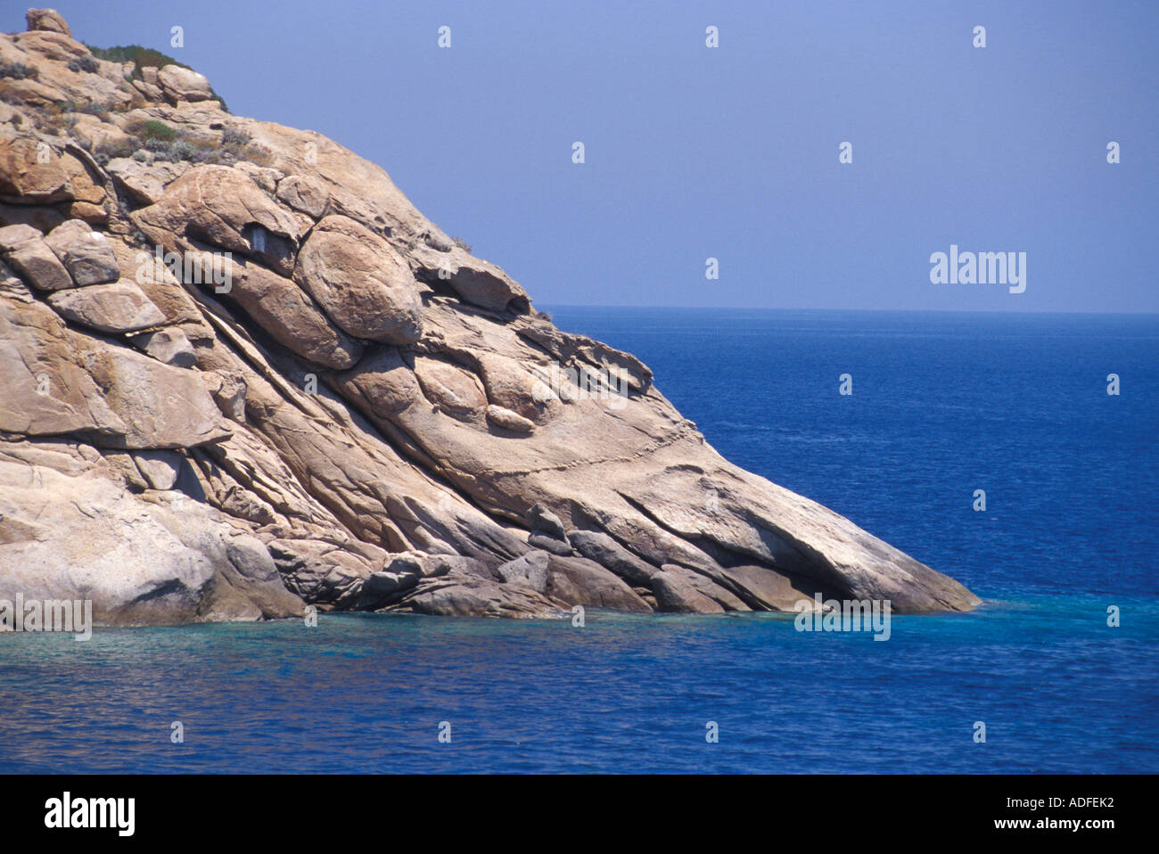 Cliff punta arenella hi-res stock photography and images - Alamy
