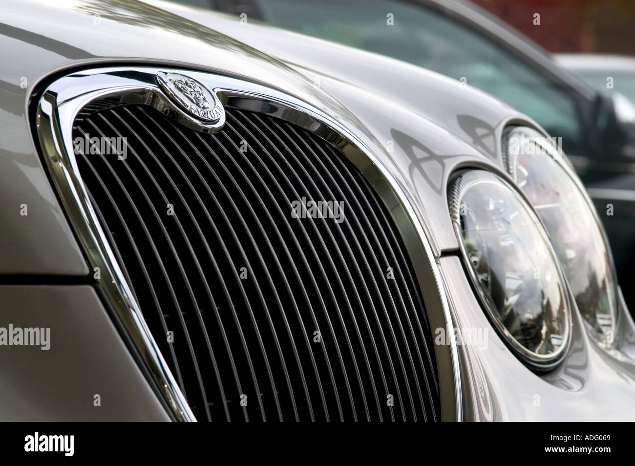 Jaguar modern car expensive symbol new Stock Photo - Alamy