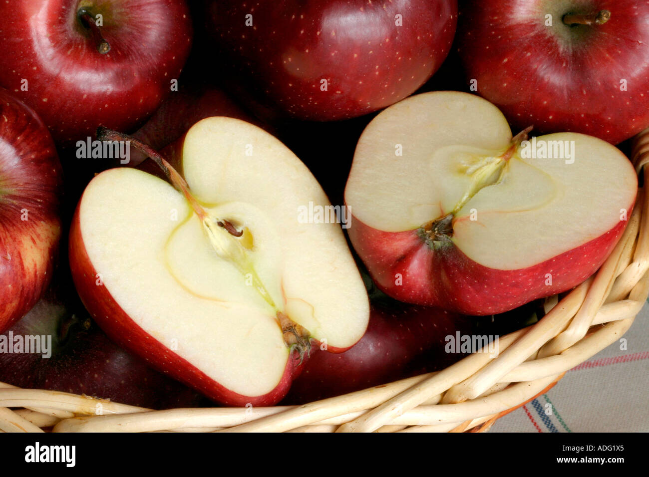 Stark delicious apple hi-res stock photography and images - Alamy