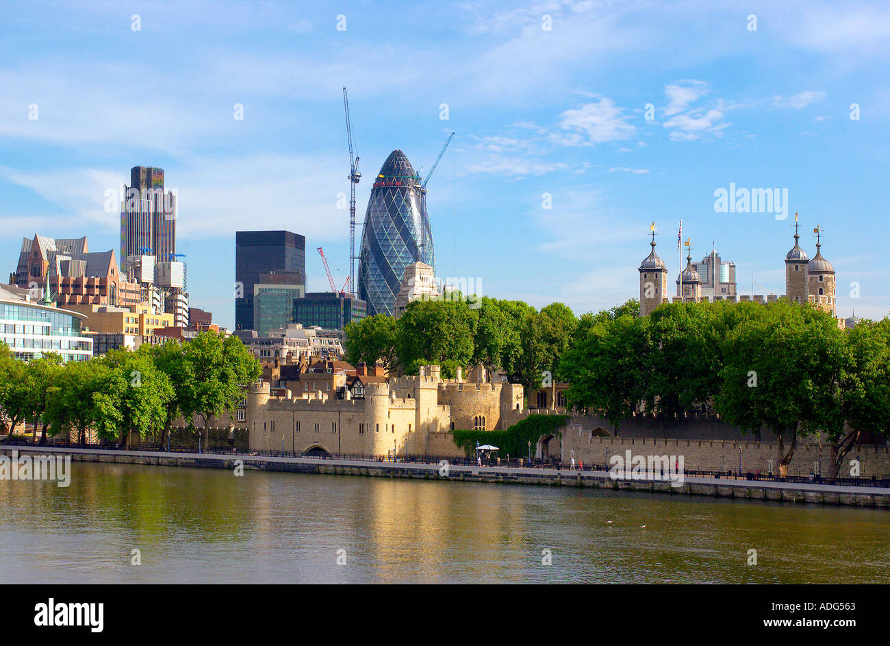 Ancient and Modern Tower of London surrounded by new construction Stock ...