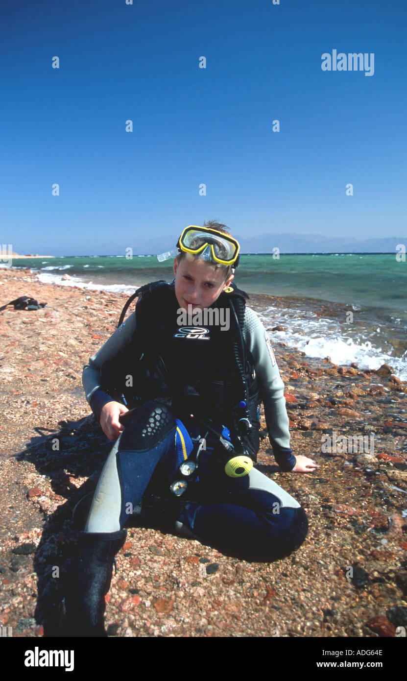 Learning scuba diving hi-res stock photography and images - Alamy
