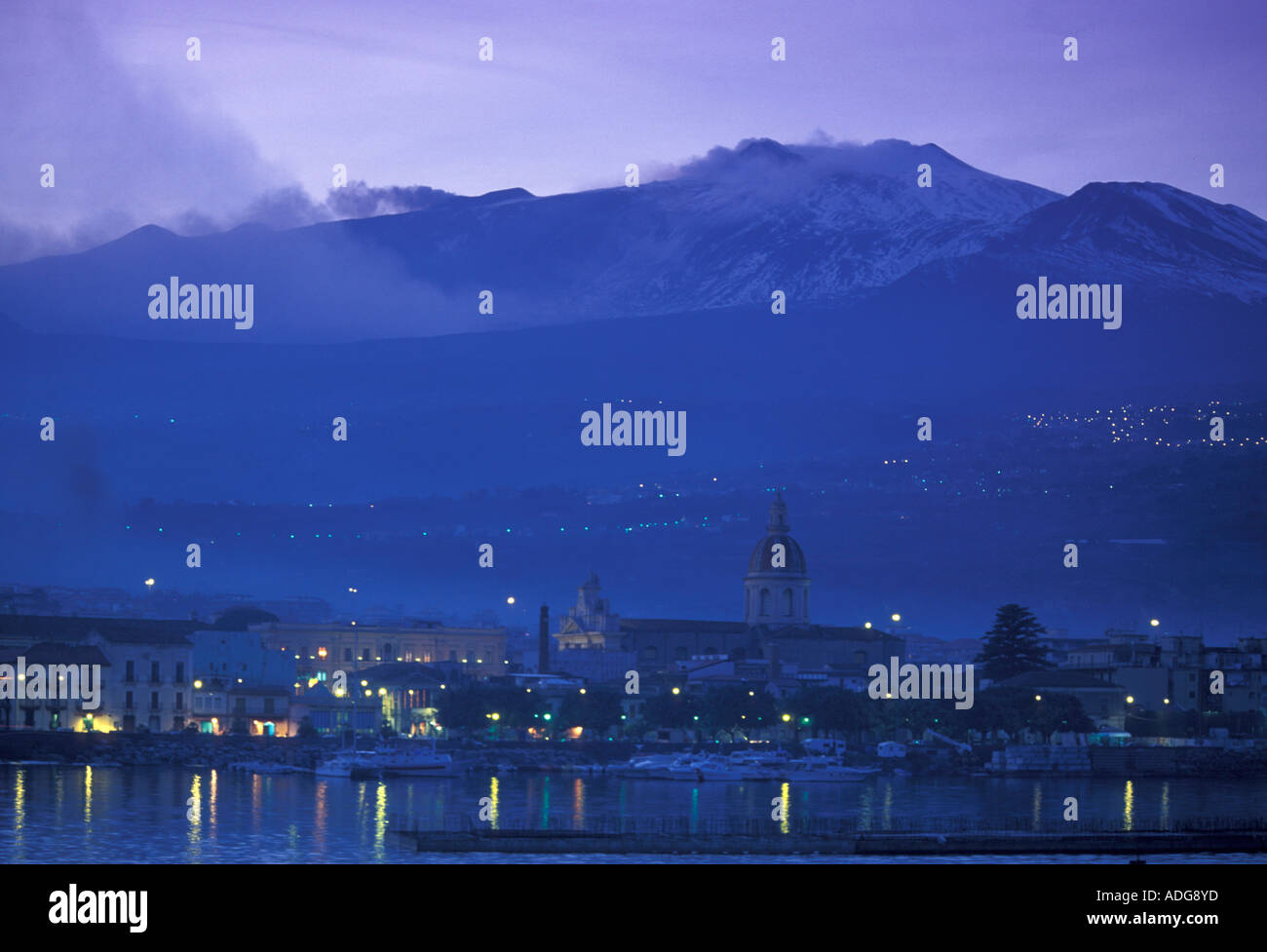 Port of riposto hi-res stock photography and images - Alamy