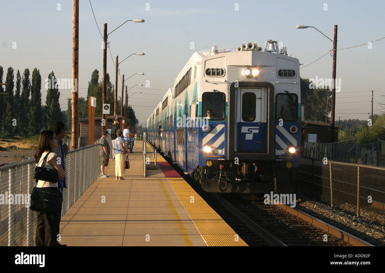 Seattle sounder commuter rail hi-res stock photography and images - Alamy