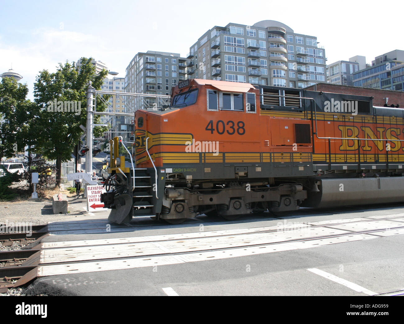 BNSF diesel railroad locomotive downtown Seattle WA Stock Photo - Alamy