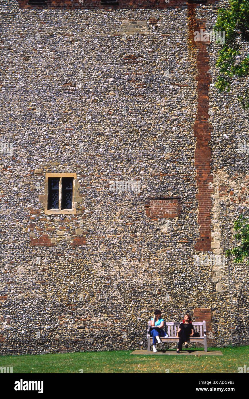 Abbey gatehouse st albans hi-res stock photography and images - Alamy