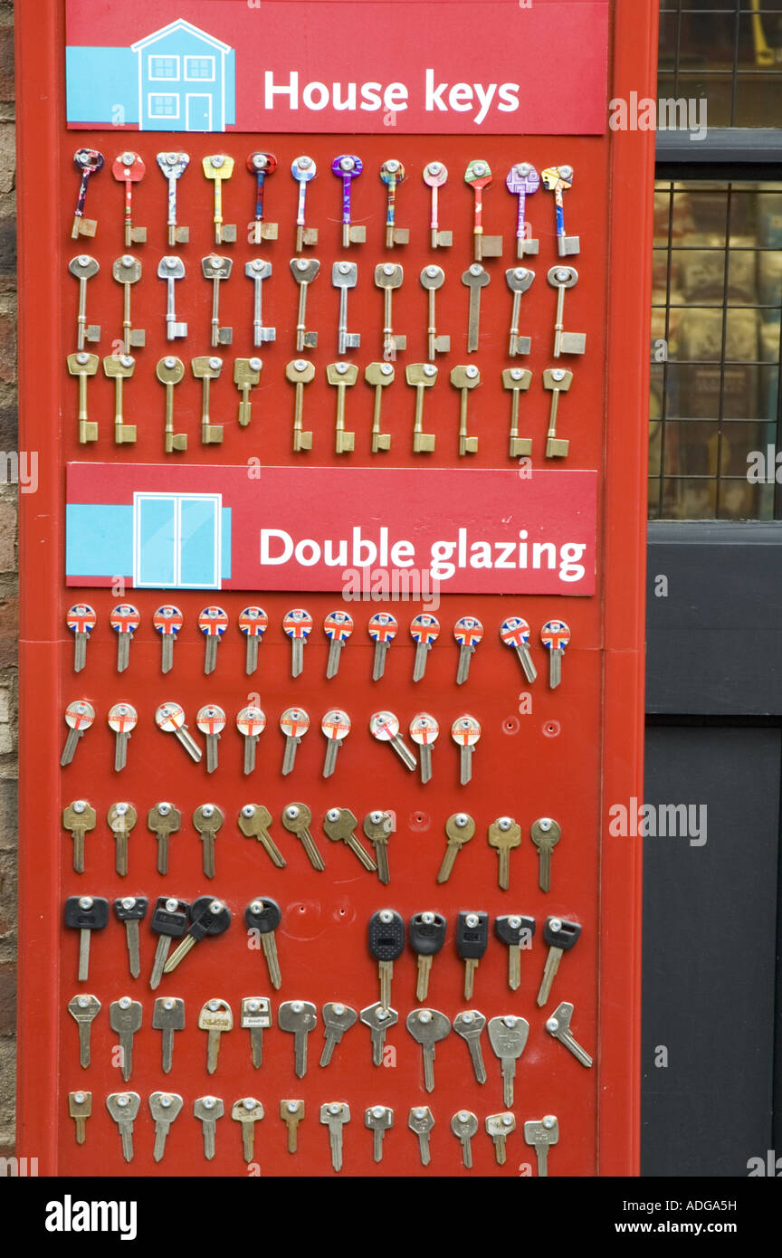 Windows key text hi-res stock photography and images - Alamy