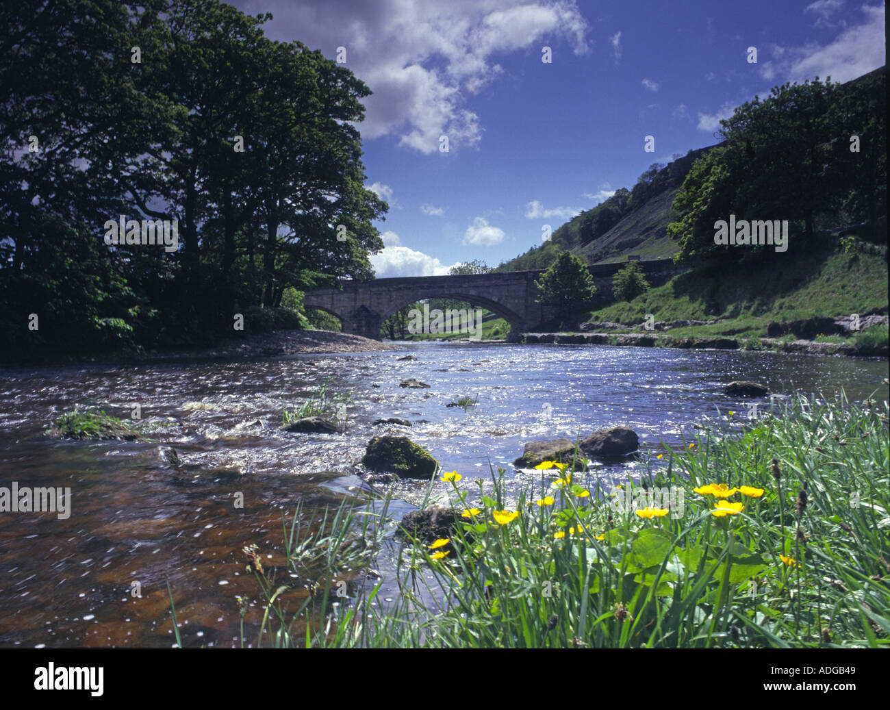 Kettlewell bridge hi-res stock photography and images - Alamy