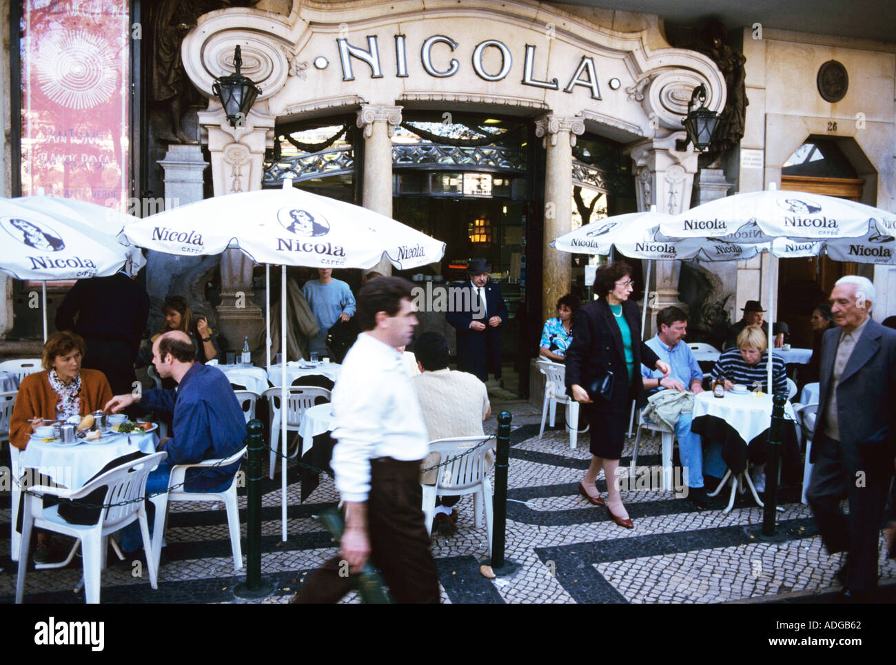 Cafe nicola portugal hi-res stock photography and images - Alamy