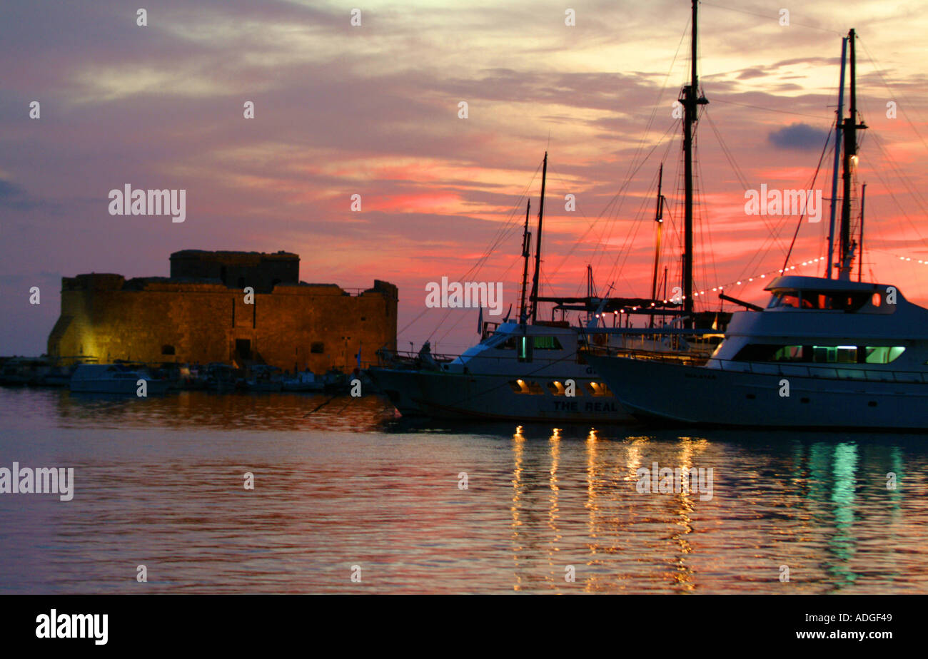 Paphos harbour at night hi-res stock photography and images - Alamy