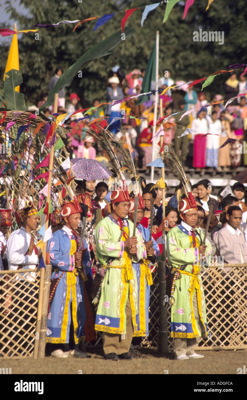Manau dance hi-res stock photography and images - Alamy