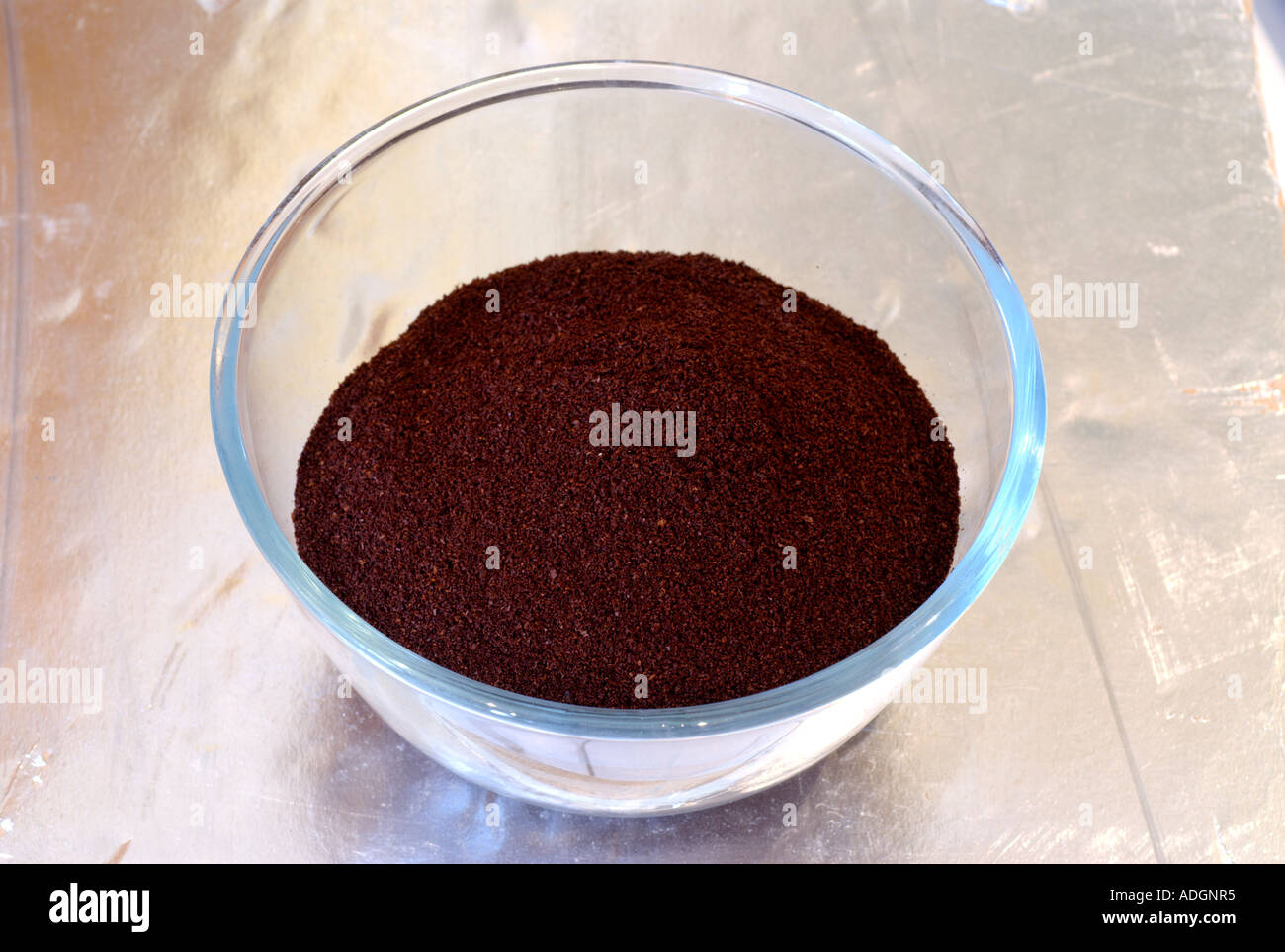 Pure ground coffee hi-res stock photography and images - Alamy