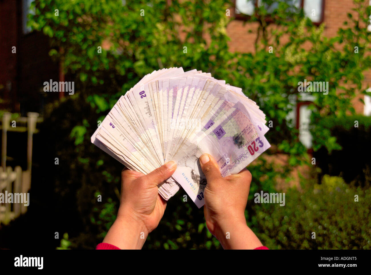 Money fan hi-res stock photography and images - Alamy