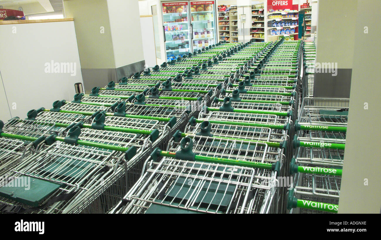 Grocery shopping uk hi-res stock photography and images - Alamy