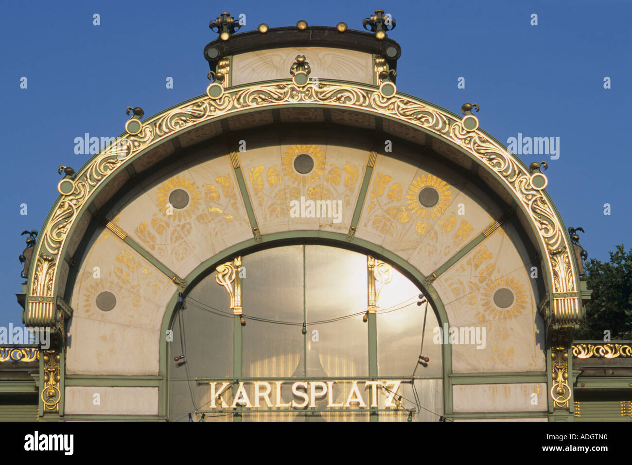 Austria Vienna Karlsplatz architectural detail Stock Photo - Alamy