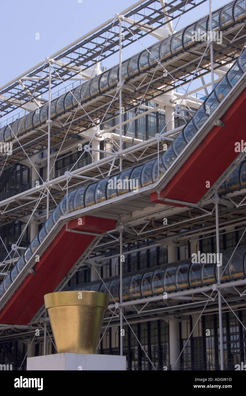 Inside pompidou art gallery paris hi-res stock photography and images ...