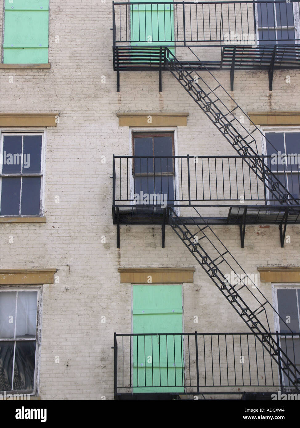 Fire escape ladder hi-res stock photography and images - Alamy